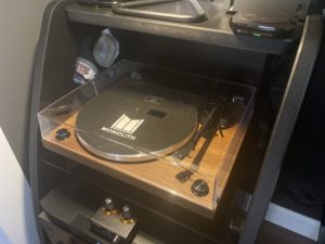 Monolith by Monoprice Belt Drive Turntable Review | AV Gadgets