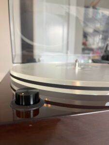 Fluance RT85 Is The First (And Last) Turntable You Will Need | AV Gadgets