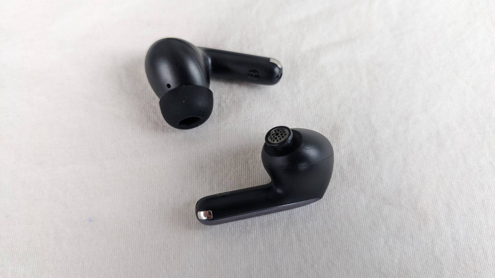 The Best Sub-$50 Earbuds on the Market? QCY Melobuds Pro Review | AV ...